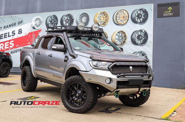 FUEL SLEDGE 18X9 6X139.7 GLOSS BLACK MILLED ACCENTS WHEEL & TYRE PACKAGE