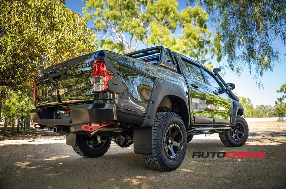 Toyota Hilux Rugged X Build - AutoCraze
