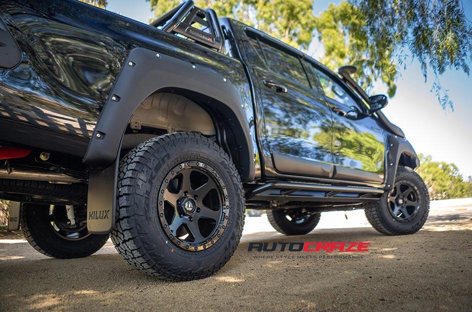 Toyota Hilux Rugged X Build - AutoCraze