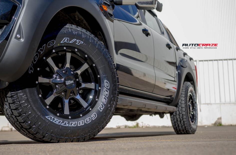 FORD RANGER MO970 GLOSS BLACK MACHINED FACE