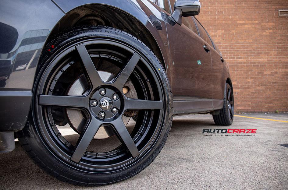 SUBARU FORESTER RACER MATTE BLACK
