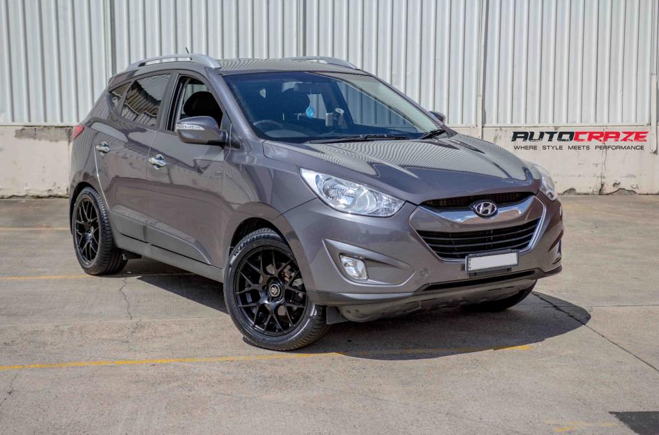 HYUNDAI IX35 M SPEC MATTE BLACK