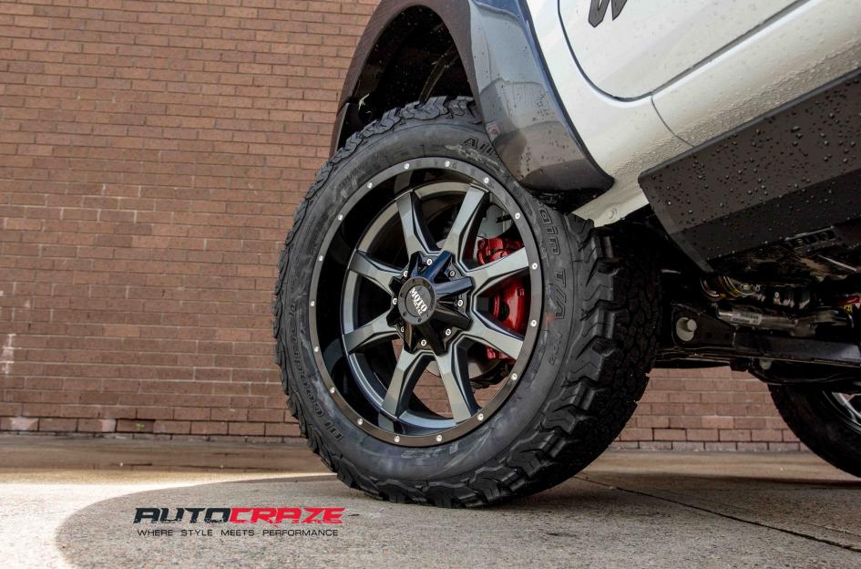 FORD RANGER MO970 GLOSS BLACK MACHINED FACE