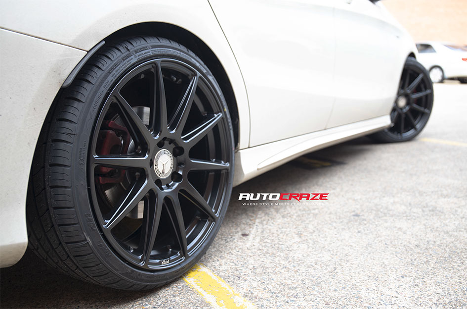 MERCEDES CLA CLASS NICHE ESSEN SATIN BLACK