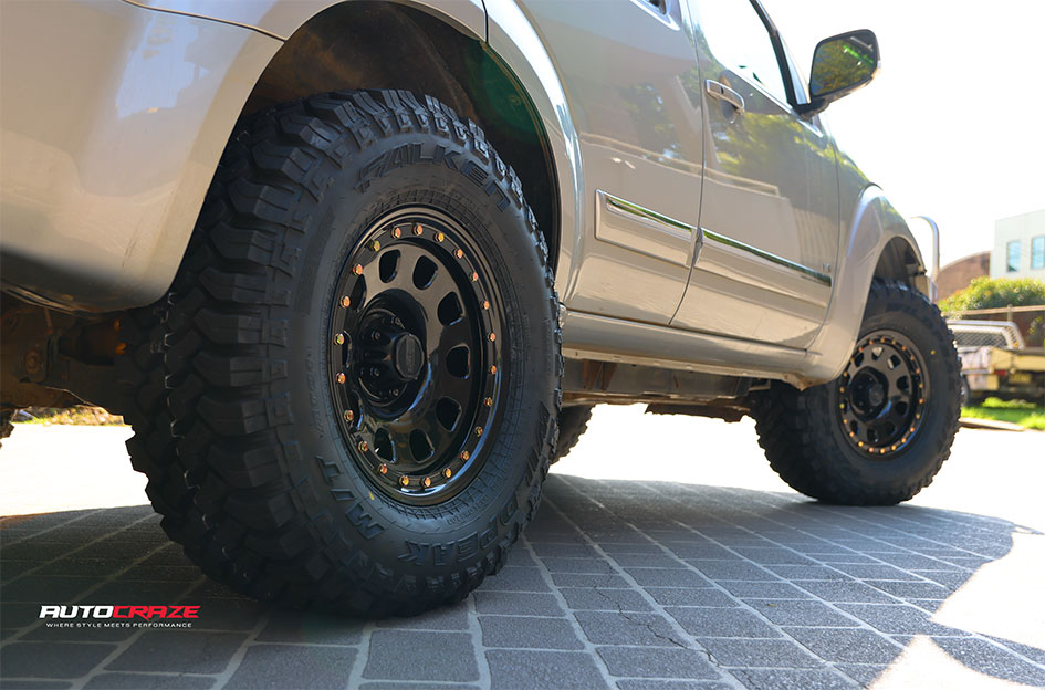 NISSAN PATHFINDER KING D-HOLE BLACK
