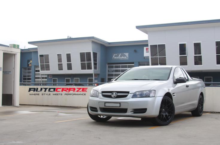HOLDEN COMMODORE UTE M SPEC MATTE BLACK | Car gallery|- Auto Craze